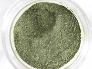 Homemade Super Green Powder - Nikki's Plate