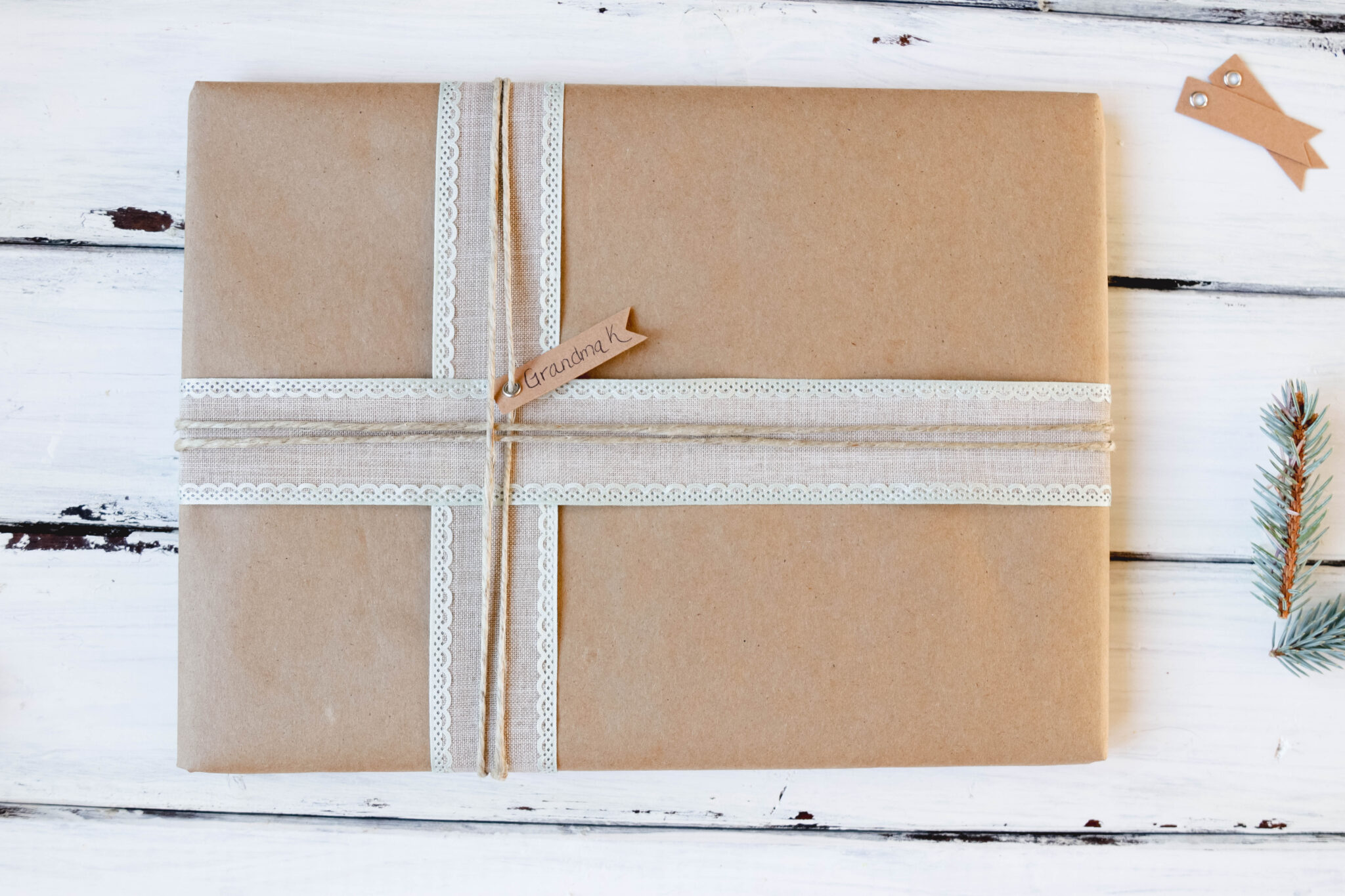 Easy Rustic DIY Christmas Wrapping - Nikki's Plate