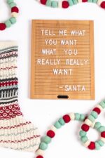 15 Christmas Letter Board Ideas Guaranteed to Make You Smile