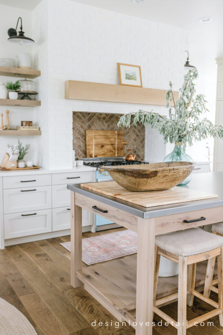 15 Best European Farmhouse Kitchen Design Ideas - Nikki's Plate