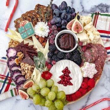 30 Christmas Cheese Board Ideas - Nikki's Plate