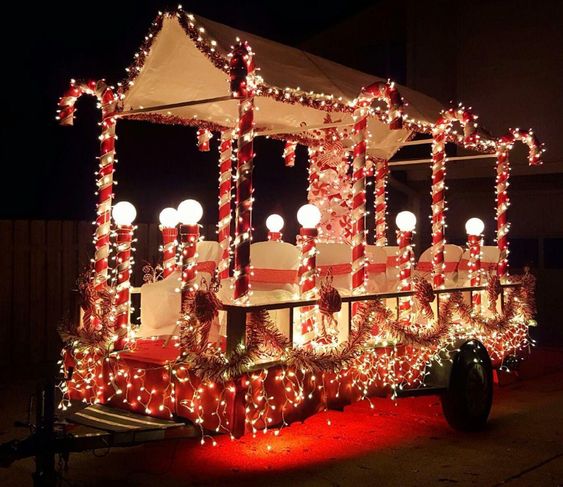 Jingle Bell Christmas Float Ideas 🎄🎅 The Holiday Spirit Is In