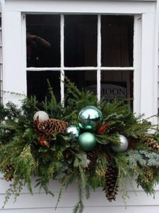 40 Christmas Window Boxes Ideas - Nikki's Plate