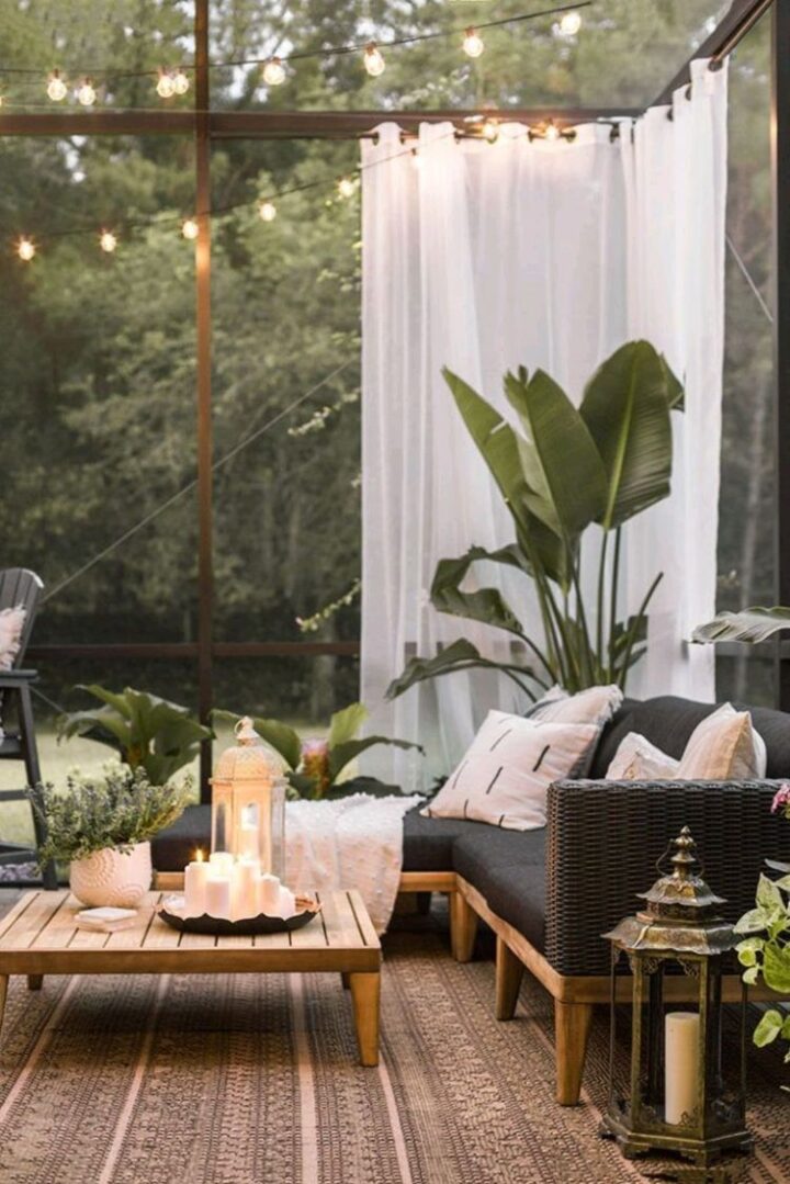 25 Boho Patio Furniture Ideas for a Dreamy Bohemian Outdoor Space