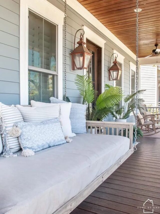 10 STUNNING SUMMER FRONT PORCH IDEAS - Nikki's Plate