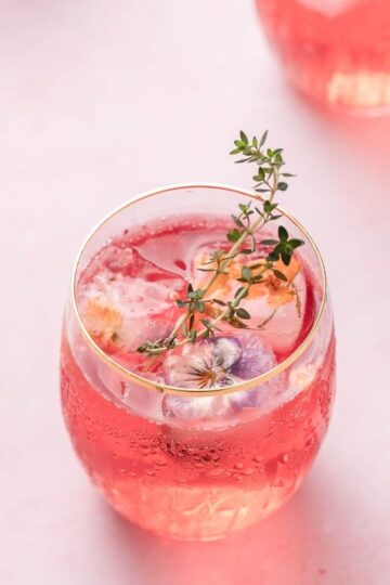 10 Refreshing Pink Cocktails for Your Next Girls Night