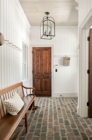 15 Modern Farmhouse Baseboard Trim Ideas You’ll Want in Your Home
