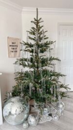 20 Fun Tinsel Christmas Tree Ideas - Nikki's Plate