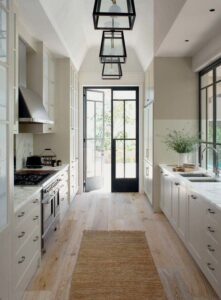 10 Kitchen Layout Ideas That Just Make Sense - Nikki's Plate
