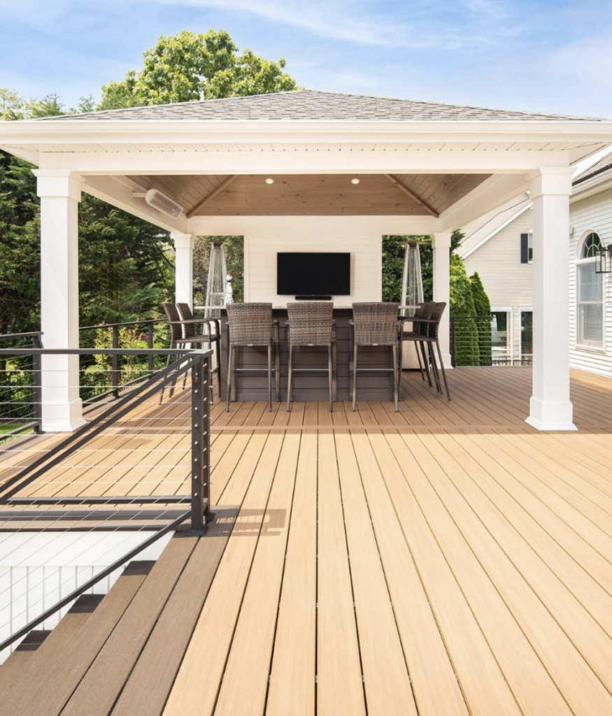 15 Ways to Transform Your Back Deck - Nikki's Plate
