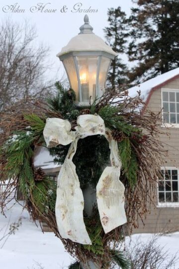 25 Festive Christmas Lamp Post Decor Ideas - Nikki's Plate