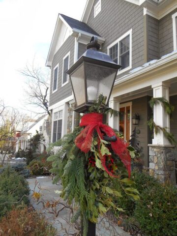 25 Festive Christmas Lamp Post Decor Ideas - Nikki's Plate