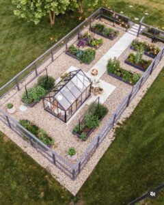 25 Beautiful Homestead Garden Ideas to Maximize Your Space