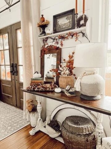 25 Farmhouse Fall Decor Ideas to Cozy Up Your Home