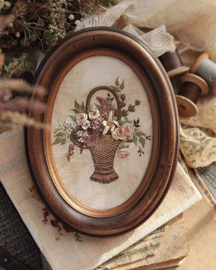 How to Embrace the Grandmacore Aesthetic | Nikki’s Plate