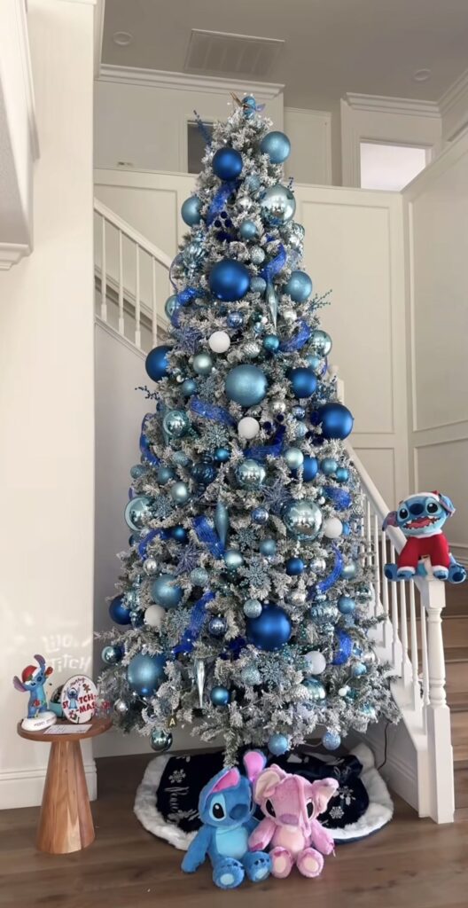 20 Lilo & Stitch Christmas Decor Ideas for a Fun Disney Holiday